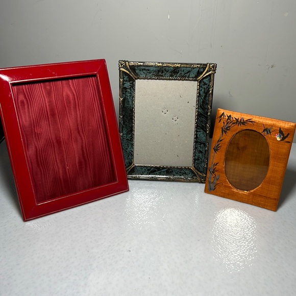 Accents | Assorted Picture Frames Stand Alone Set Of Three | Poshmark